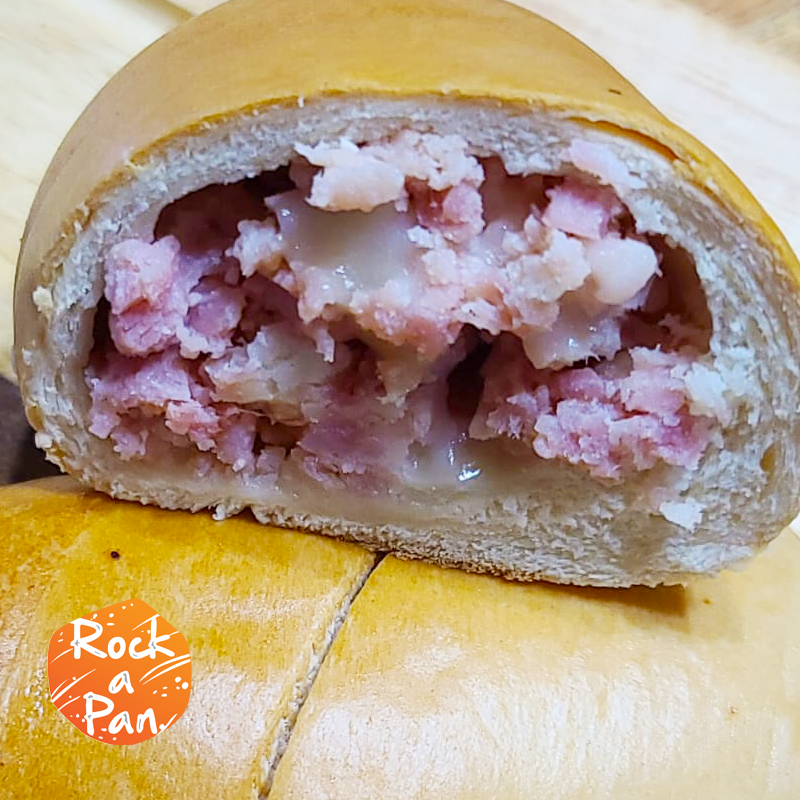 Cachito Jamón y Queso – Panaderia Rock a Pan